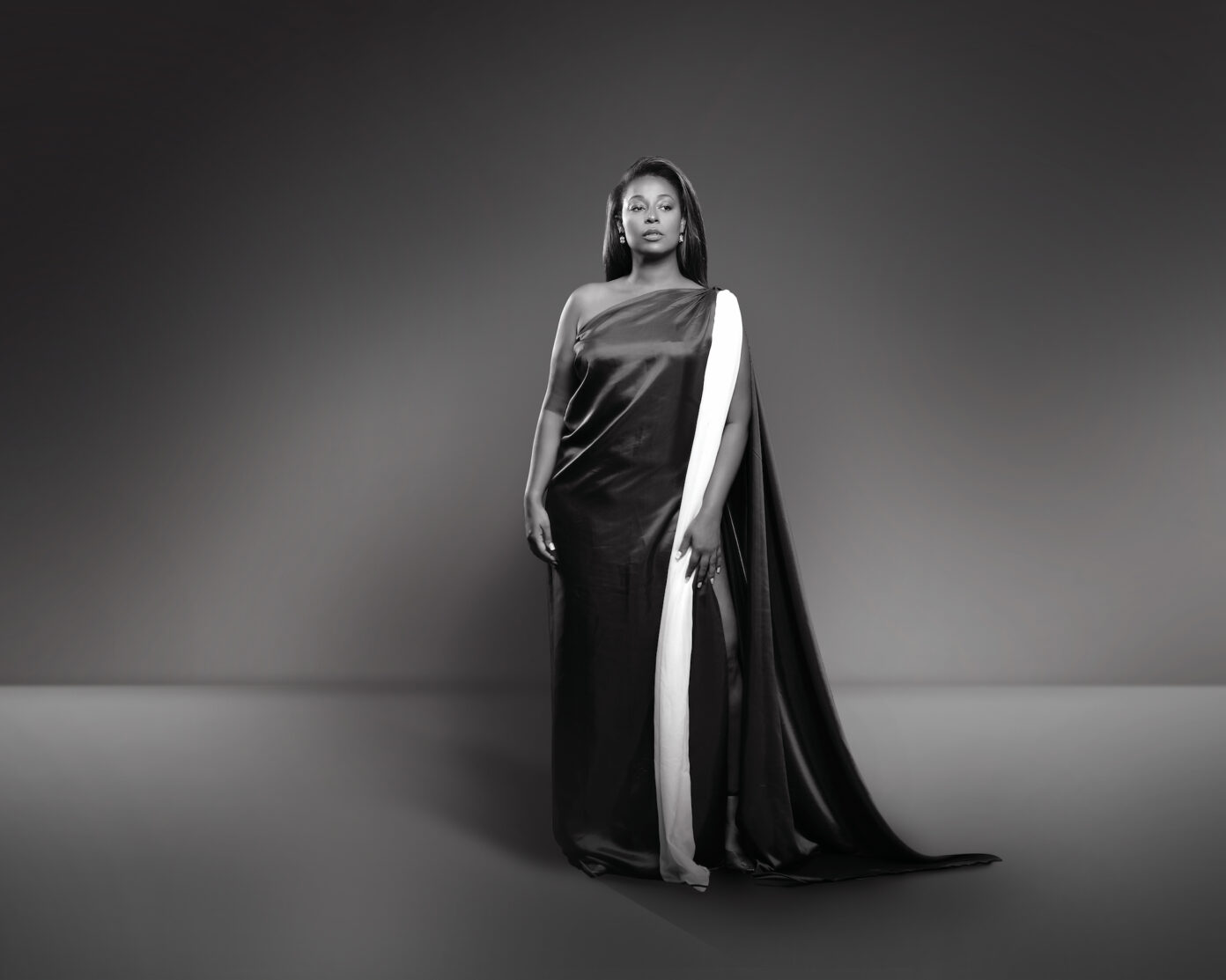 Linzy Bacbotte, sur la scène… de sa vie